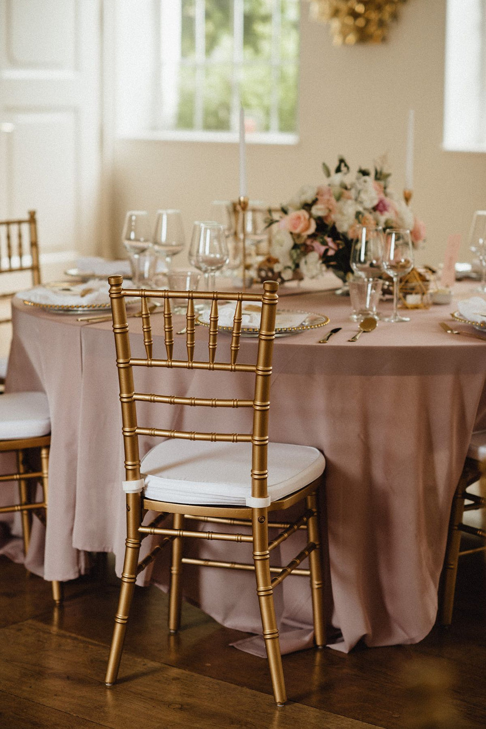 Gold Tiffany Chair – Glamgathering Hire